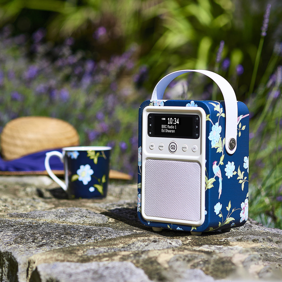 MYVQ - Monty - DAB/DAB+ Digital Radio & Bluetooth Speaker